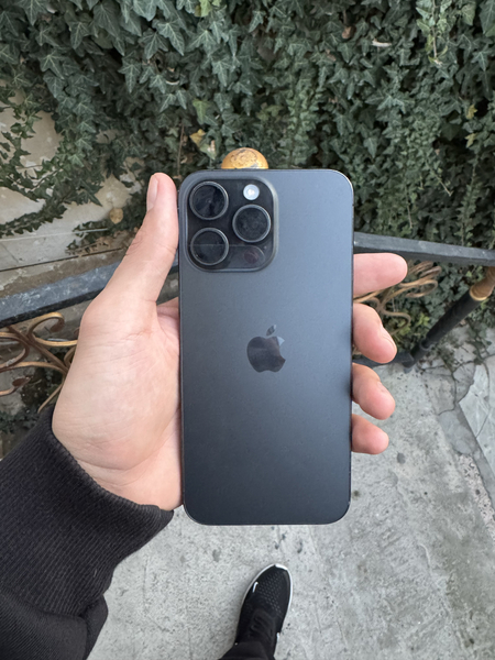 IPHONE 15 PRO MAX 256 +sim