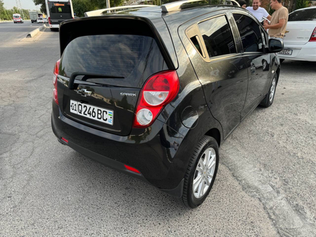 Spark Avtomat Qora