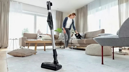 Bosch  вертикальный пылесос без проводной удобный лёгкий рекомендую