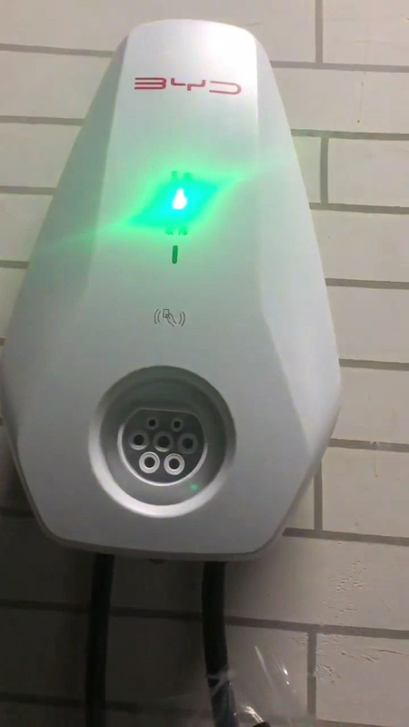 Elektiramobilga Zaryatka ornatish