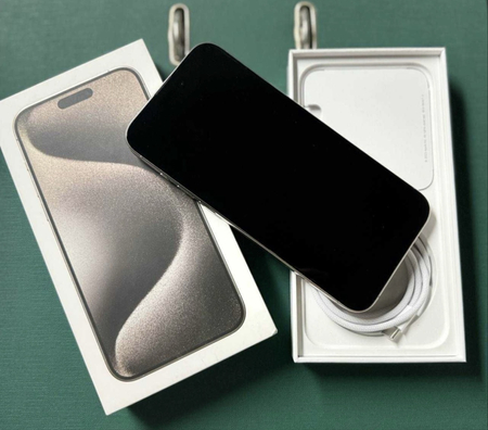 Iphone 15 PRO MAX 256 96%