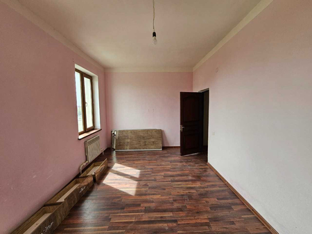 2 xonali 70m² 4-qavat sotiladi