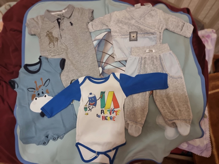 Продам детские вещи