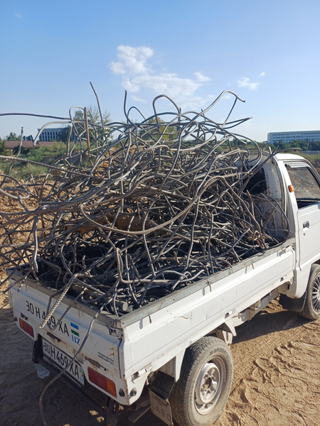 Metalalom.  Metal chugun olamiz. Har xil Temir tersaklar Pererabotka