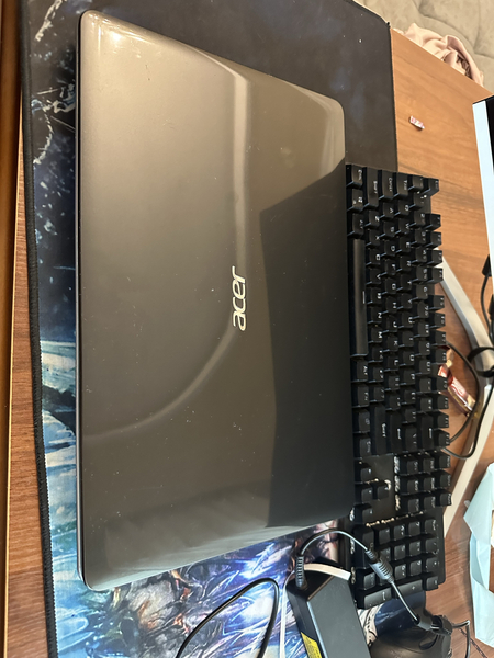 Acer aspire e1-571G