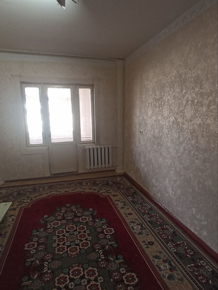 Продам срочно квартиру в Янгиюле