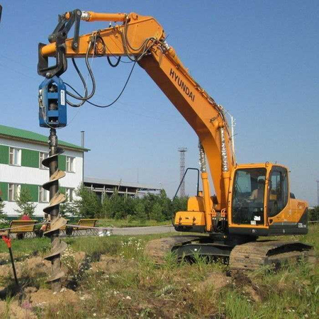 Предлагаем услуги буровых машин.