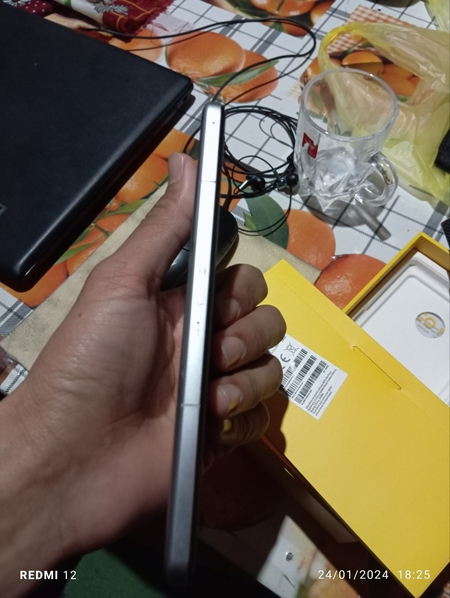 poco f4 gt 12+7/256