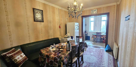 Продаётся квартиры 5/4/5 на  Юнусабадском районе 19-й кв (J2346)