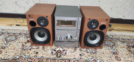 HI-FI stereo system