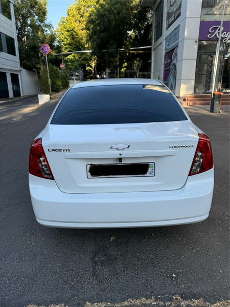Gentra, 3-pozitsiya