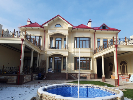 Travertin Lianardo Ottochento Meniralka Shatlanka