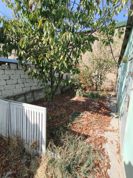 Продаётся дом 3 комнаты. 2 сотки. Миробадский район. Оборонка