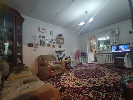 Продам квартиру на Юнусабад 18 кирпич
