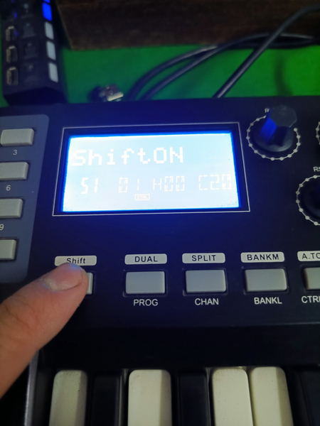 MIDI klaviatura Kontroller World Panda 61c MIDI клавиш контроллер