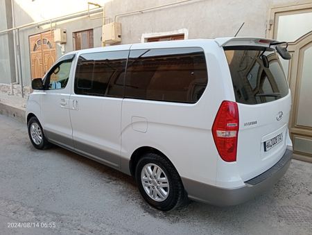 Продается Hyundai Starex H1 в отличном состоянии
