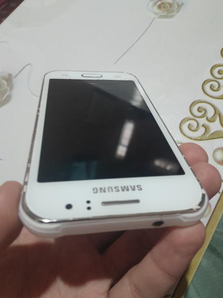 Samsung galaxy J1