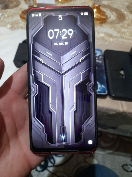 Lenovo Legion phone duel