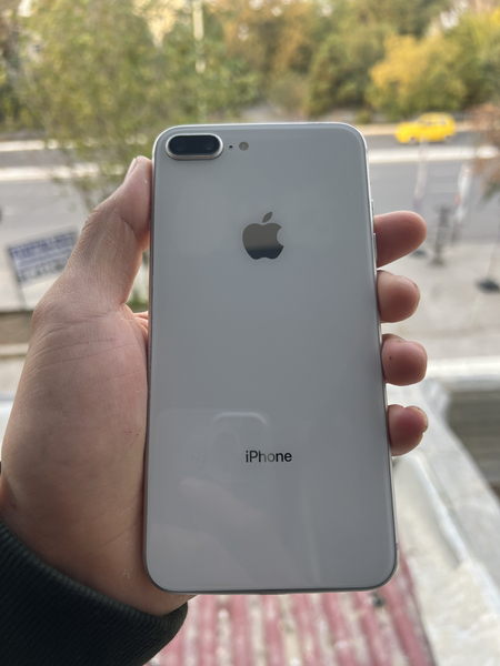 Iphone 8 plus 64 gb