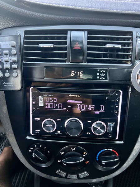 Pioner 725 sotiladi