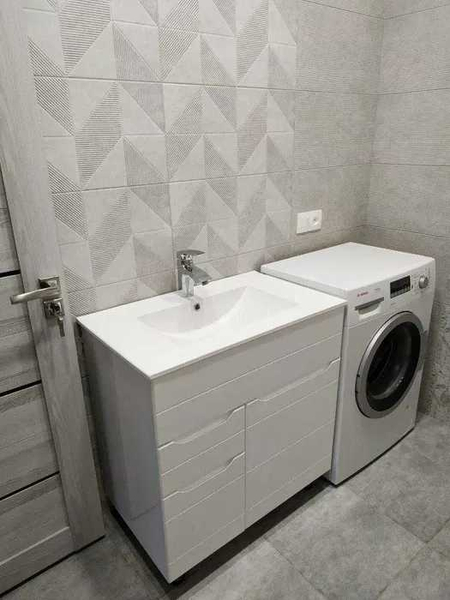 Аренда квартиры на Новомосковская  4хком ID:KM271
