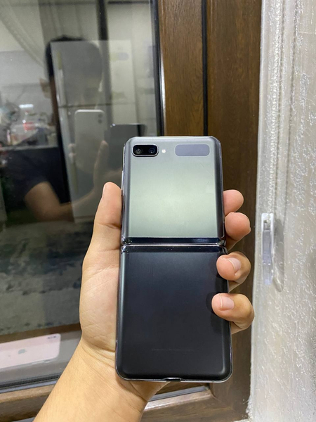 Z flip 2 256 tali
