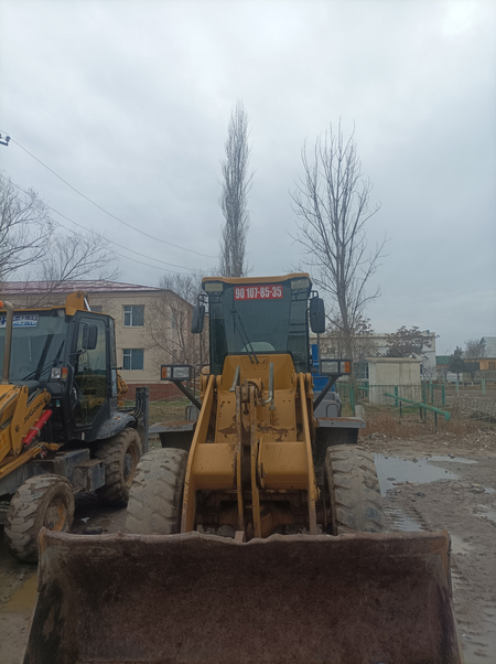 Pogruzchik 1.8 kub. Погрузчик 1.8 куб