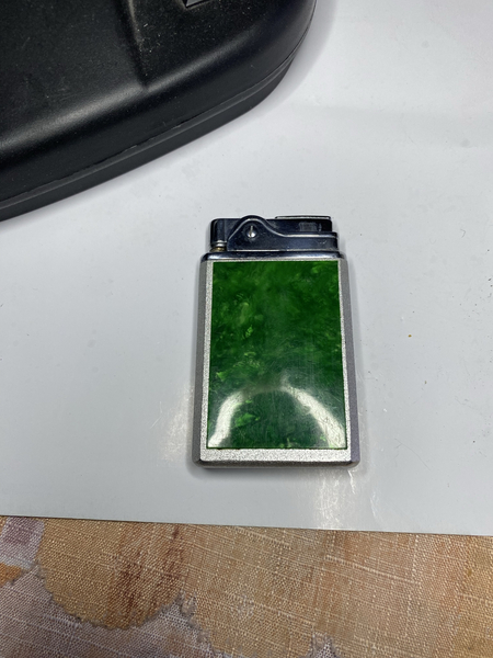 Продам музыкальную зажигалку