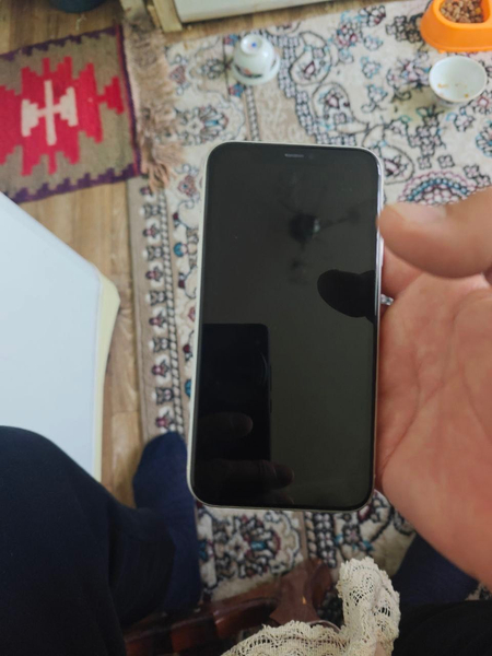 iPhone 11 в идеальном состоянии 64гб.