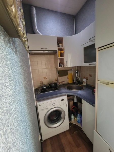 Продаётся  37м² ул.Моштабиб 1в2/3/4 ор-р Бутик Гламур