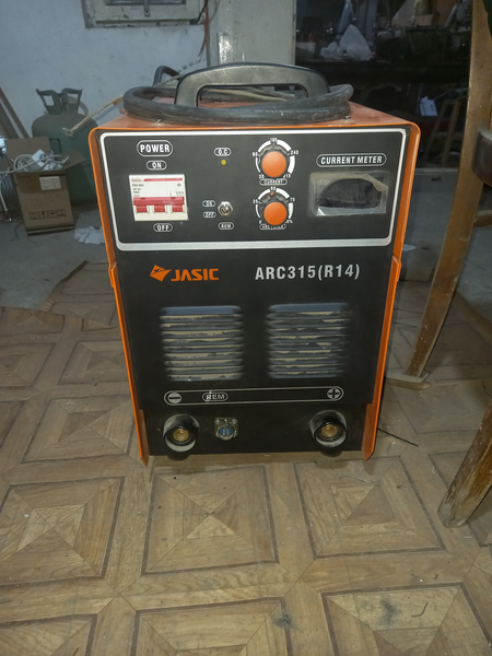 Сварочный аппарат JASIC