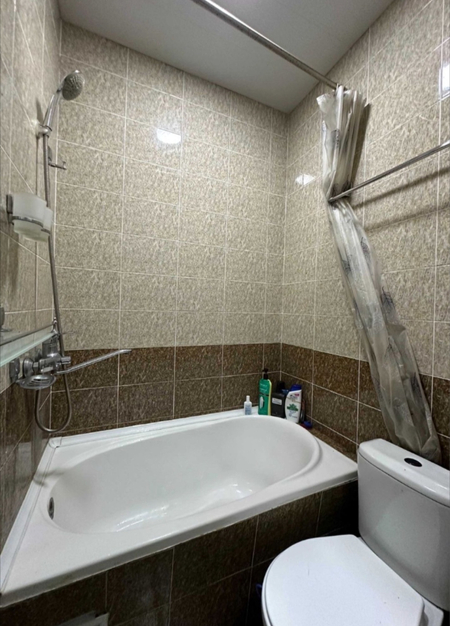 1/3/4 Ялангач - Академ Городок 
(Кирпич 1,5x3) 30m² 


Состояние: Евро