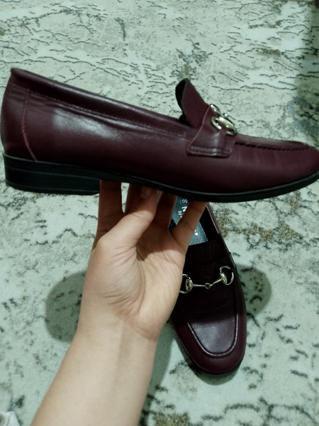 Продам кожаные мокасины женские