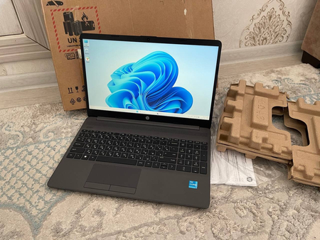 Hp intel Core i3-1215U