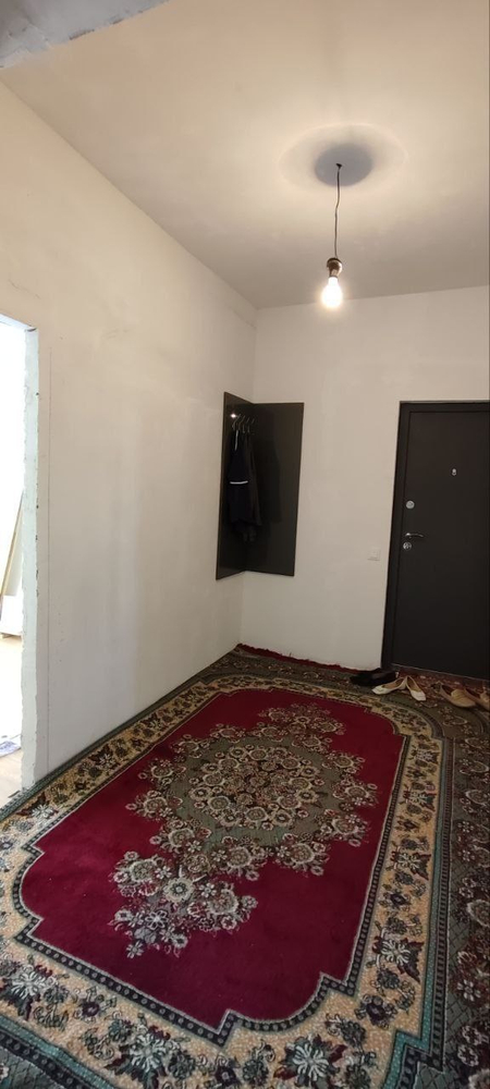 Срочно! 4-х комн кВ. 3-й этаж. 92м². С мебелью и техникой. Куйлюк-5.