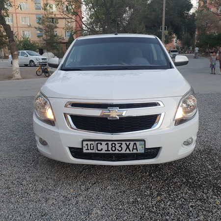 Kobalt 3 pazitsiya. 4 pakalena metan bor. Uch tortta joyida pitno bor