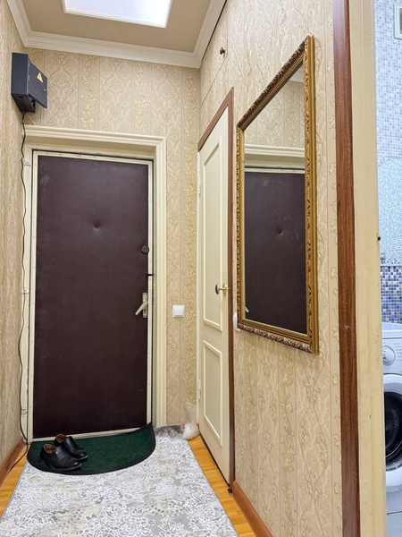 Метро М.Улугбека 2в3 ком/1/4 +подвал×гараж Продается Евро