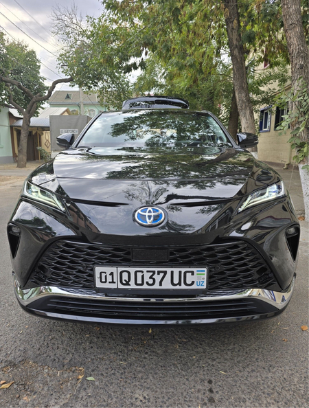 Продам новую Toyoto Venza 2023/24 Gibrid
