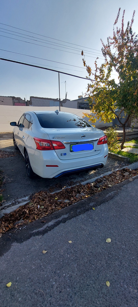 Nissan SYLPHY sotam