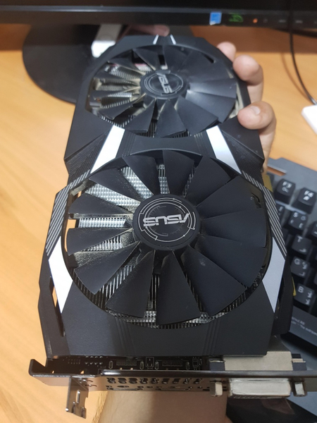 Видеокарта Asus rx 580 4gb Dual, в идеальном состоянии. Возможен обмен
