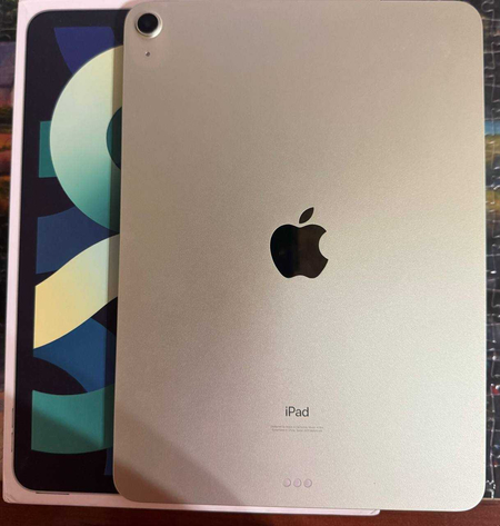 Apple iPad AIR 4 / 64GB / Menthol
