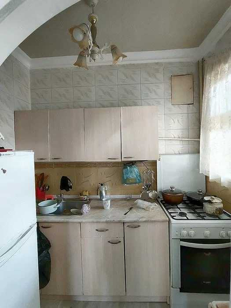 Продается 1/4/4 бывший Нарсуд (центр) Райгаз, кафе Фортуна (ASR)