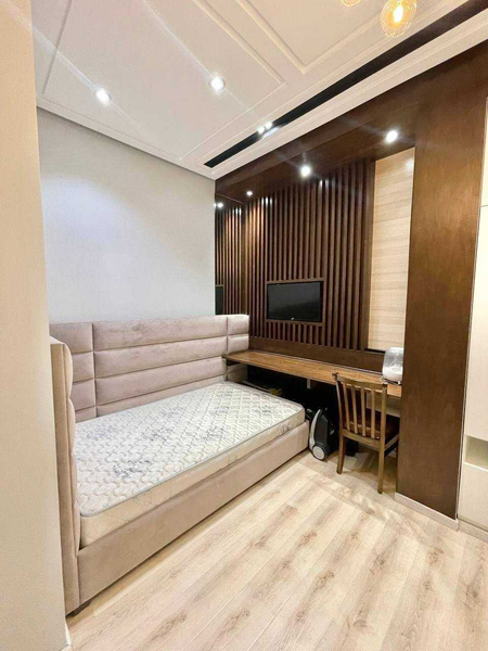 Сдается 3 комнатная квартира на Ц-7 120 м.кв