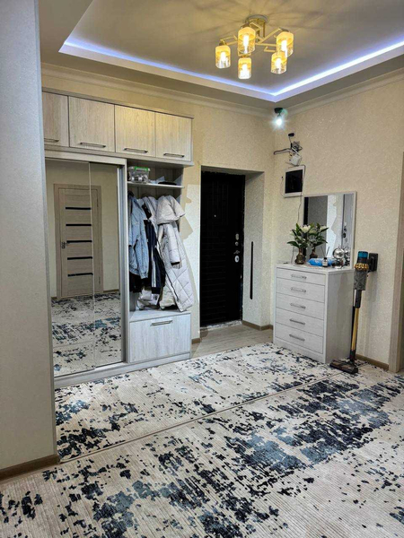 (К129380) Продается 3-х комнатная квартира в Яккасарайском районе.