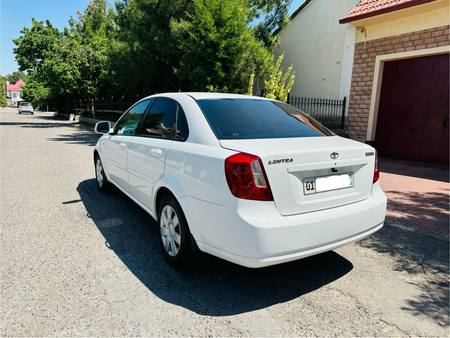 Chevrolet Lacetti 3 позиция без люк Gentra