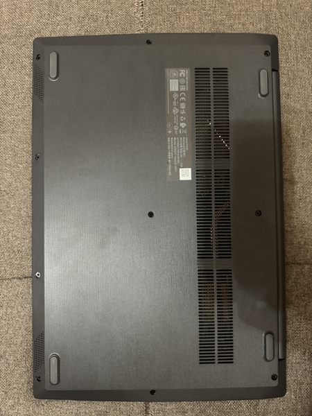 Офисный ноутбук Lenovo V15-IGL