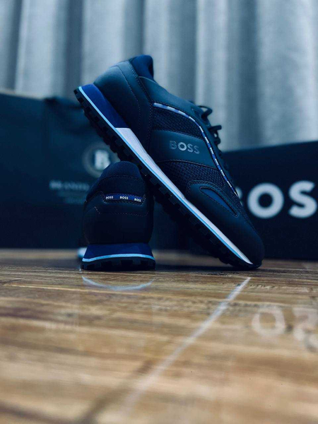 BOSS кроссовки в спортивном стиле