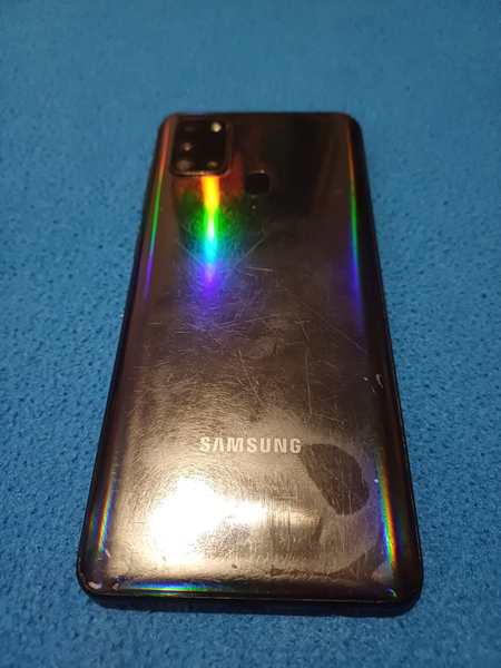 Продаю телефон Samsung A21 S