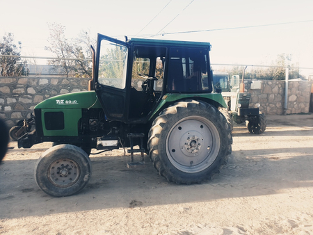 Traktor ttz 80.10