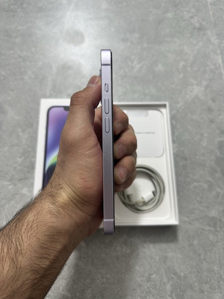 iPhone 14 128GB Purple